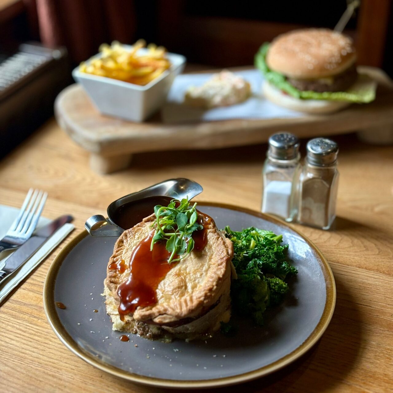 The New Inn Salisbury - Cathedral View Pub Garden